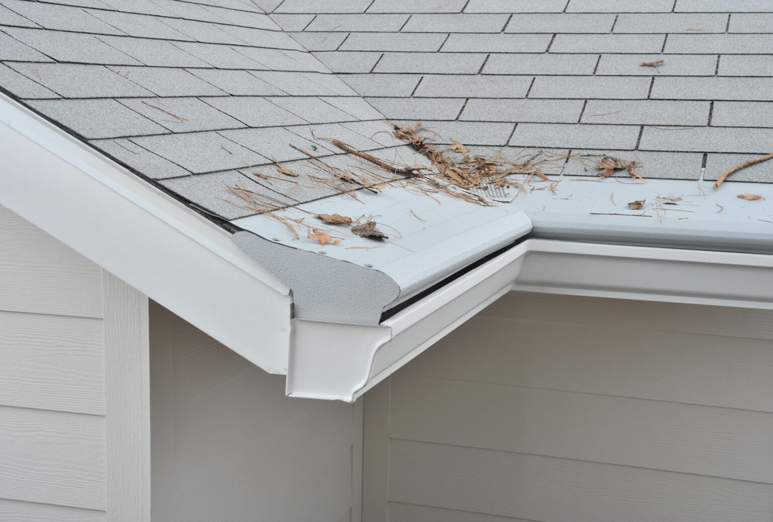 How Much Does Gutter Helmet Cost? A Complete Breakdown - Gutter Helmet ...